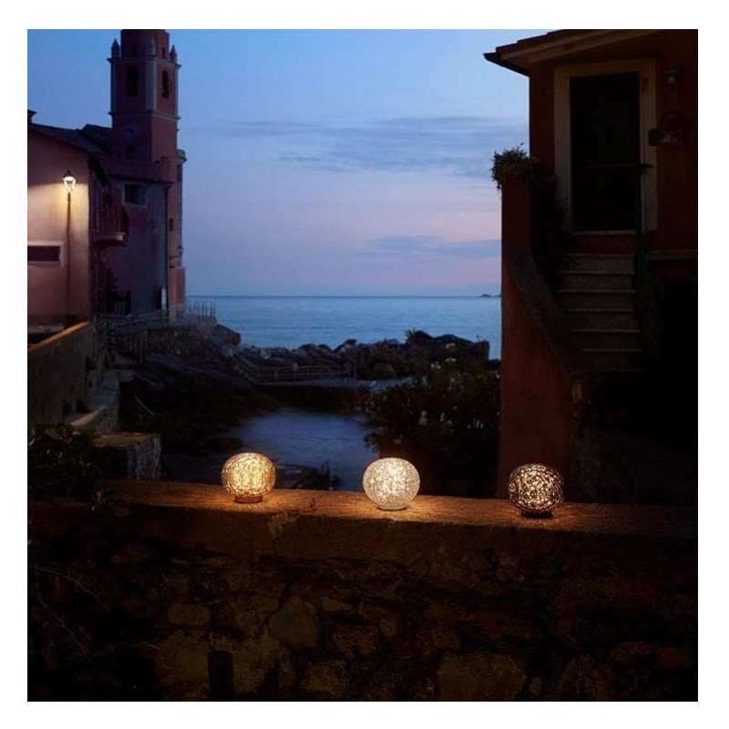 Lampe LED rechargeable Mini Planet - Kartell | Comptoir des Lustres