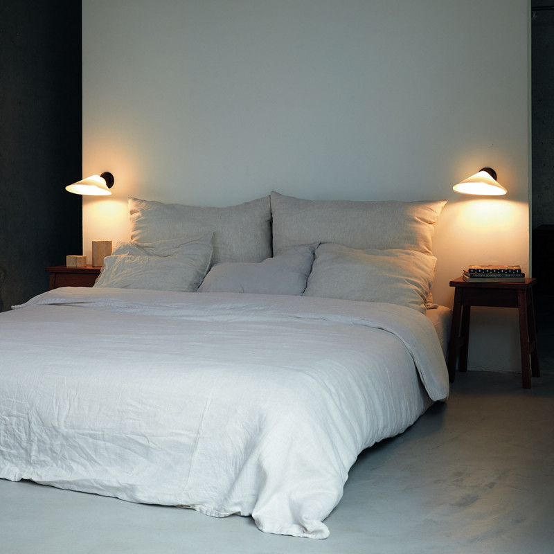 Applique Plume en polycarbonate - DCW Editions | Comptoir des Lustres